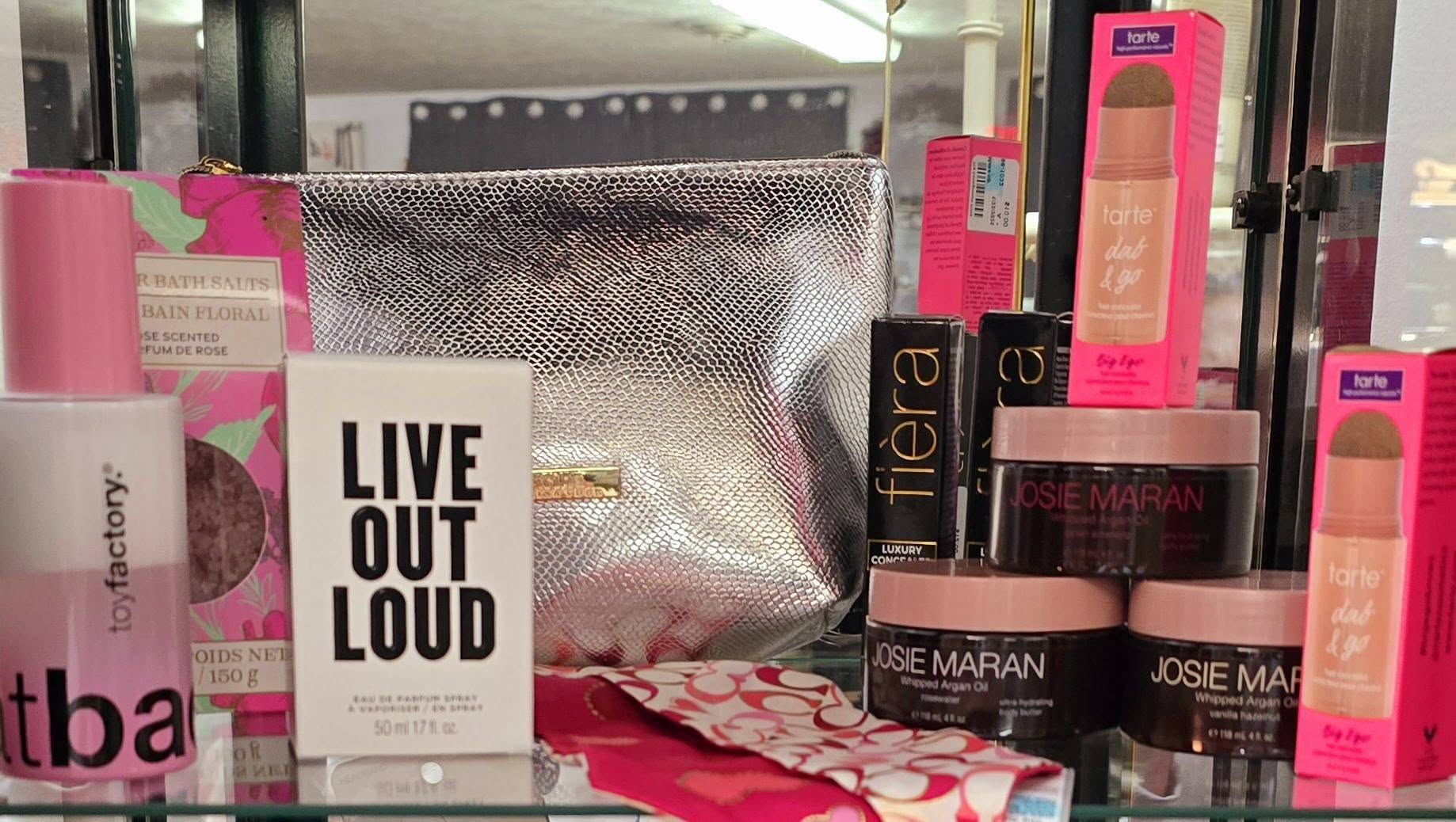 The Consignment Chick